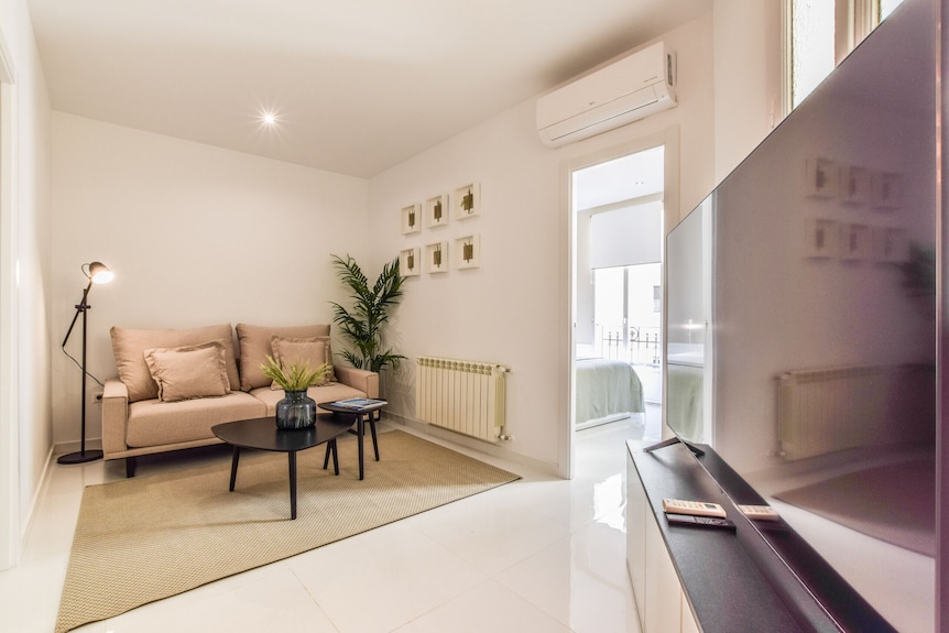 Increíble Apartamento Reformado De Diseño 1ii - Estación de Acacias / Embajadores - Madrid