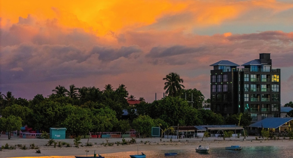 Beach Hotel Guraidhoo - Maldivas