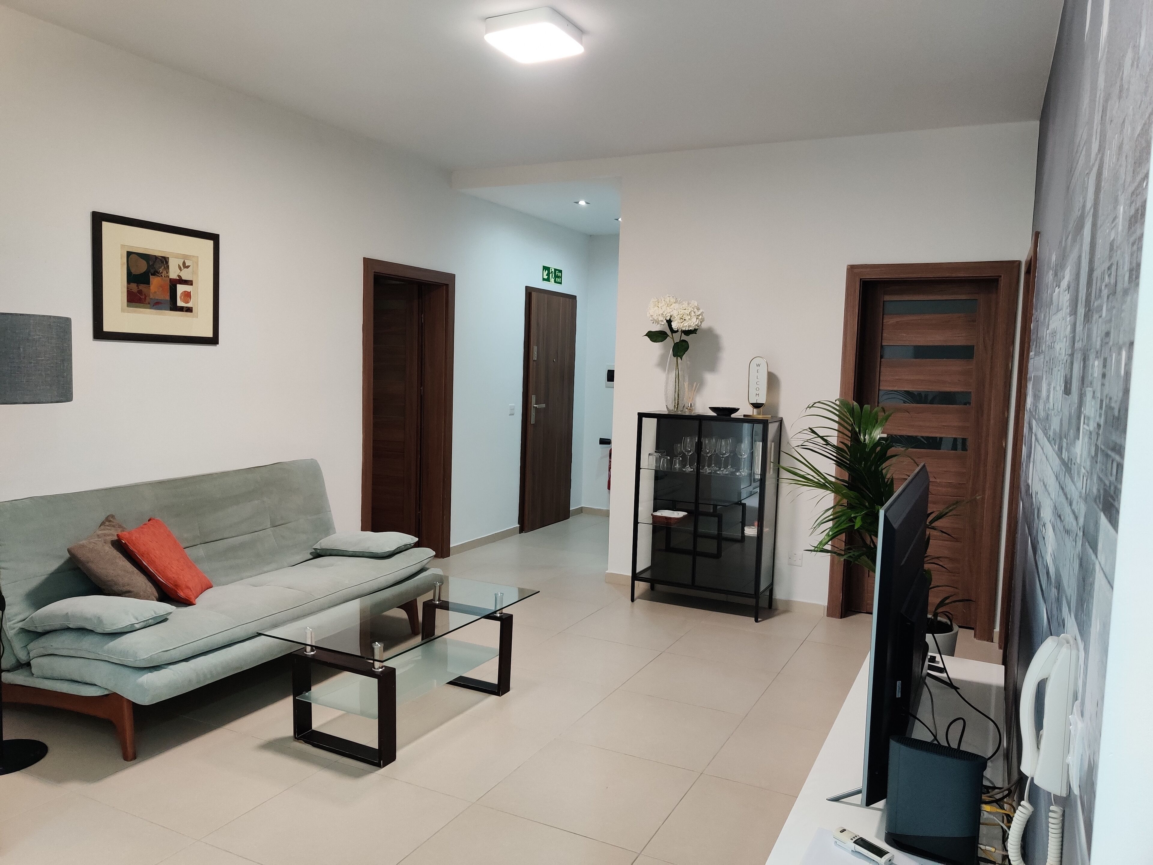 Modern, Designer Apartment - 2 Minutes Away From Popular Sliema Seafront. - Malta