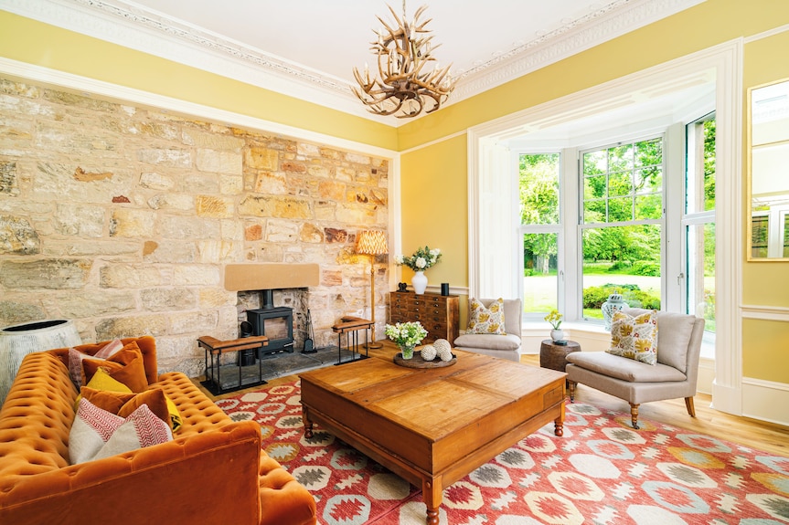 Ladyburn House: Luxury Ayrshire Country Retreat Hot Tub, Sauna, Gardens - Ayrshire