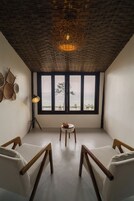 Suite Presidencial, cama king, vista para o mar, acessivel escadas. | Área de estar