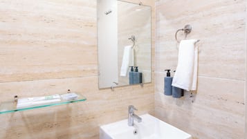 Quarto Deluxe | Secretária, secretária adequada para computadores portáteis