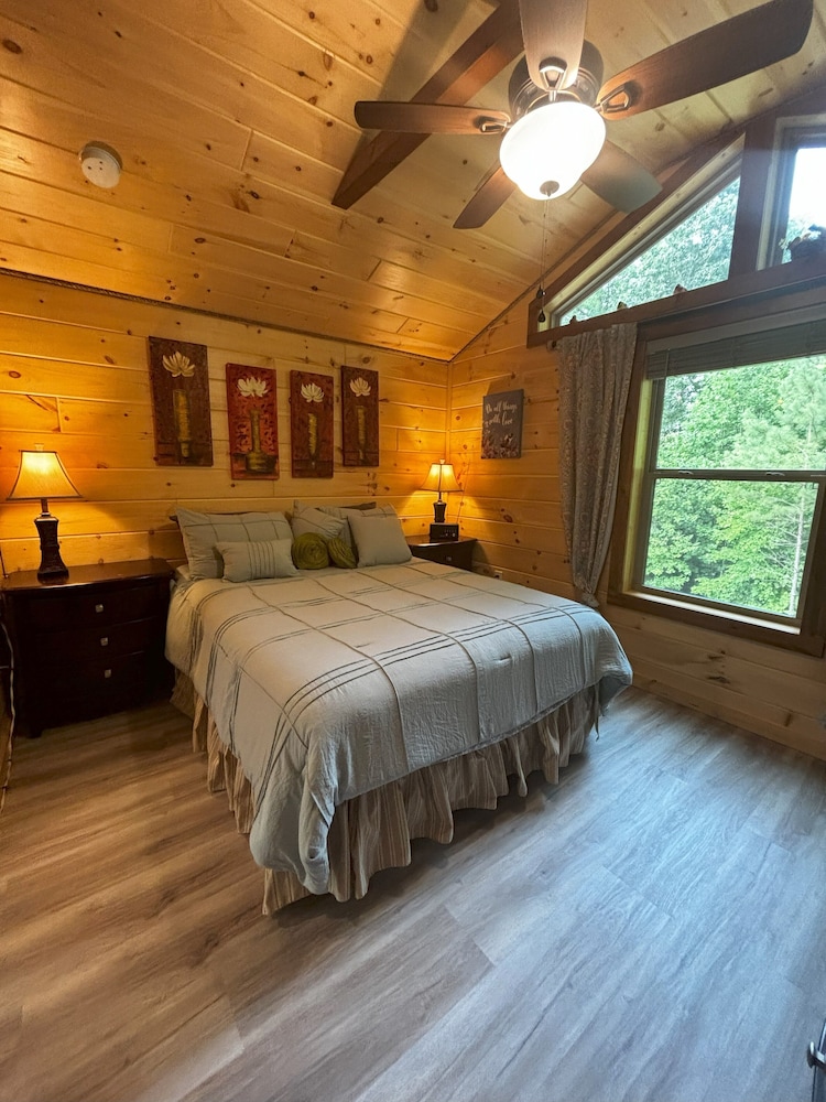 Falcons Nest Cabin With Ac And Wifi In Enchanting Calhoun Tn - Charleston, TN