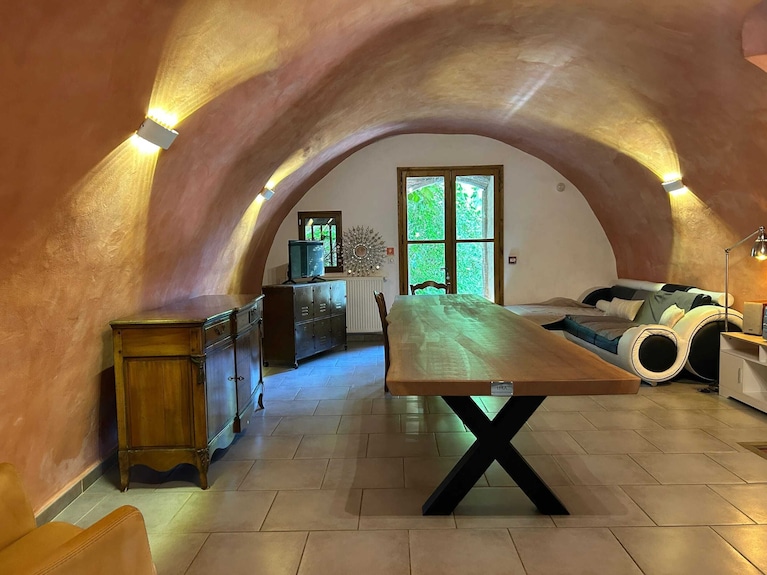 Homerez - Maison Spacieuse à Castellane Avec Jardin Et Vue Montagne - Castellane