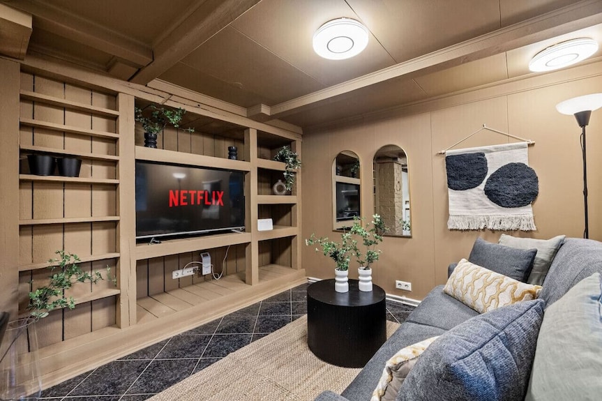 Historic Reykjavík Apartment - Best Location - Reykjavik