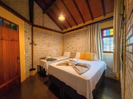 Bungalow Familiar, vista para o jardim | Minibar, Wi-fi grátis