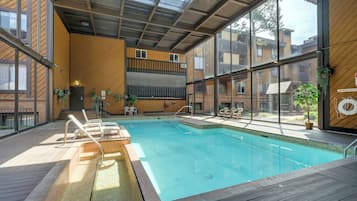 Piscina interior