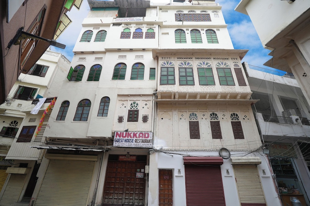 Nukkad Guest House Near City Palace Udaipur - Udaipur