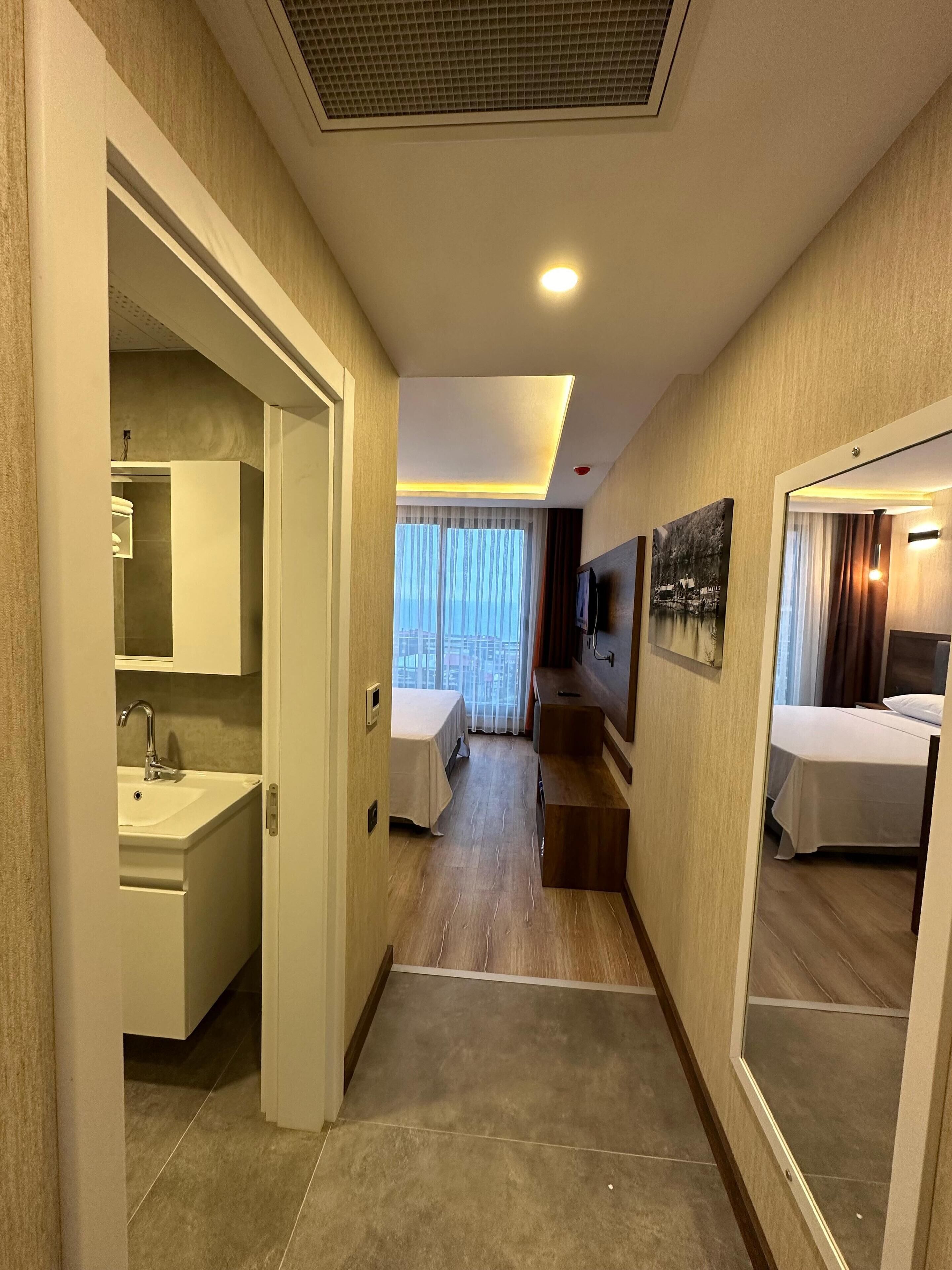 Quarto Superior, vista para o mar | Cortinas/cortinados opacos, quartos insonorizados, Wi-fi grátis 