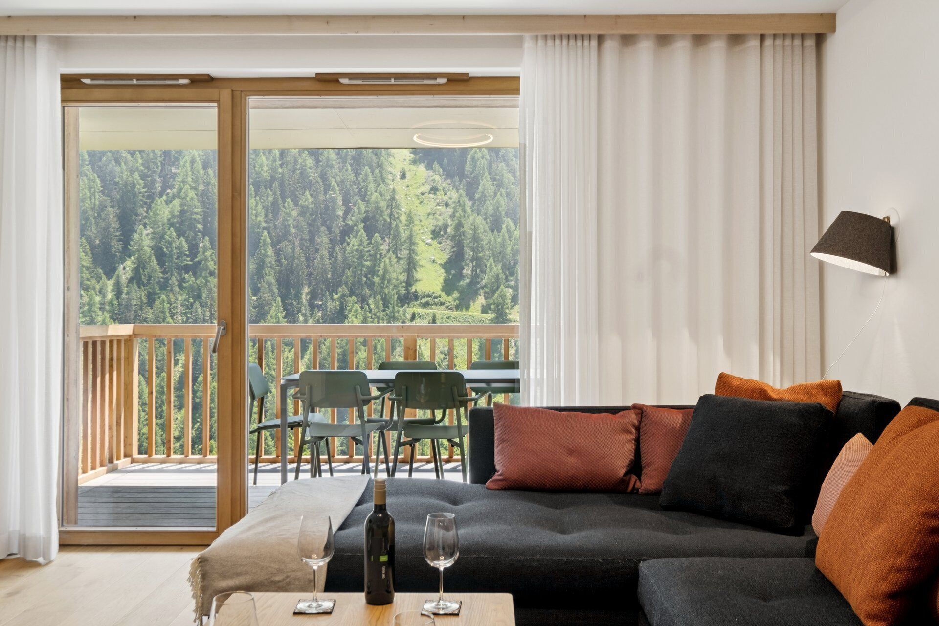 Luxury 3 Bedroom Apartment Rahas B Grimentz - By Mrs Miggins - Zinal