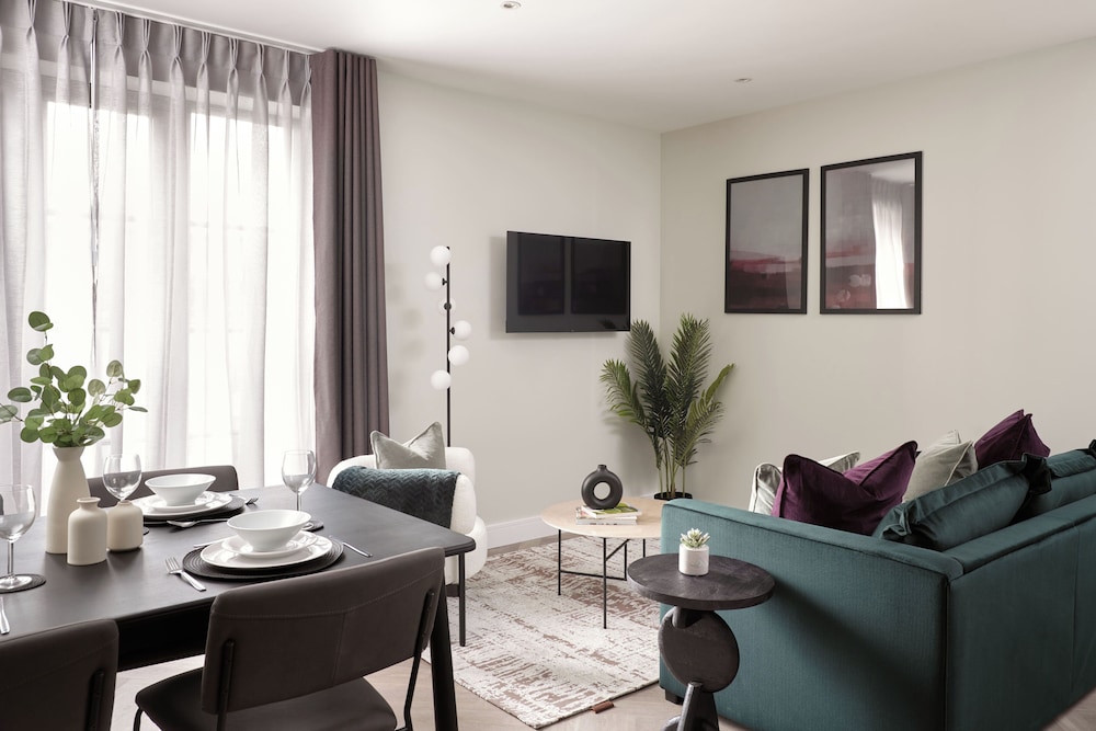 Commercial Road Serviced Apartments - London City East - Forest