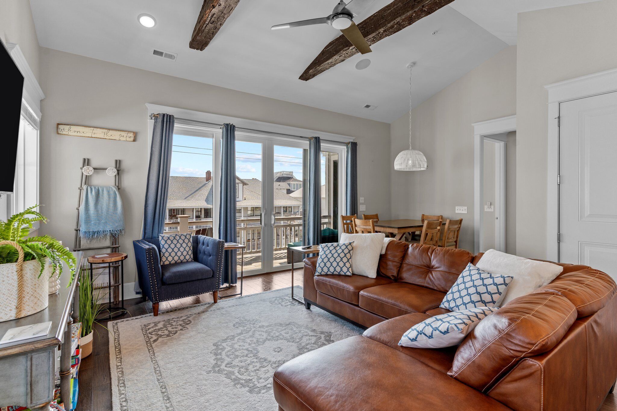 Linkedout #171  3 Bd Dog Friendly Greensboro St Duplex Steps From The Beach! - Wrightsville Beach, NC