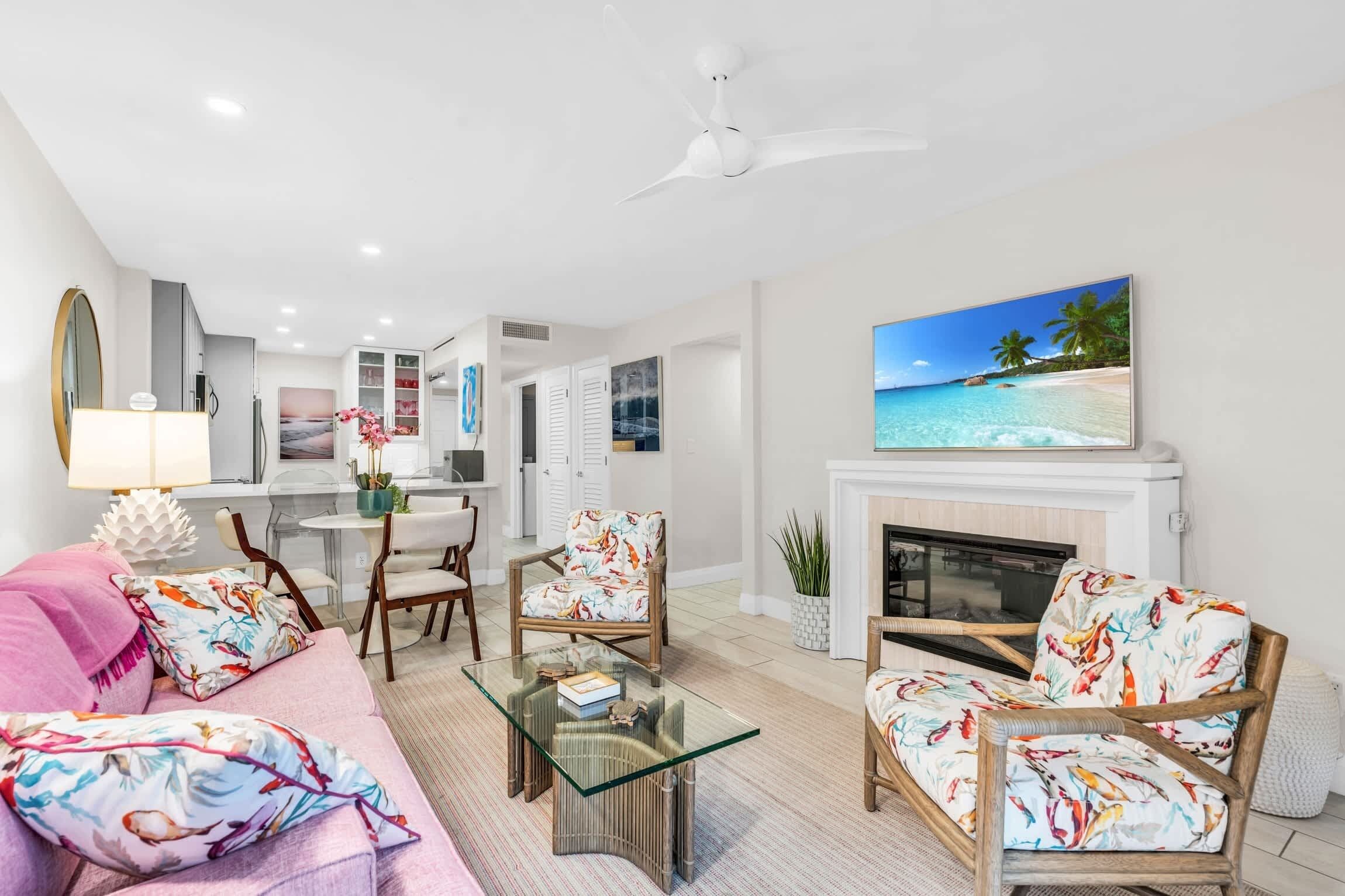 B-110 - Completely Renovated First Floor Condo - Naples, FL