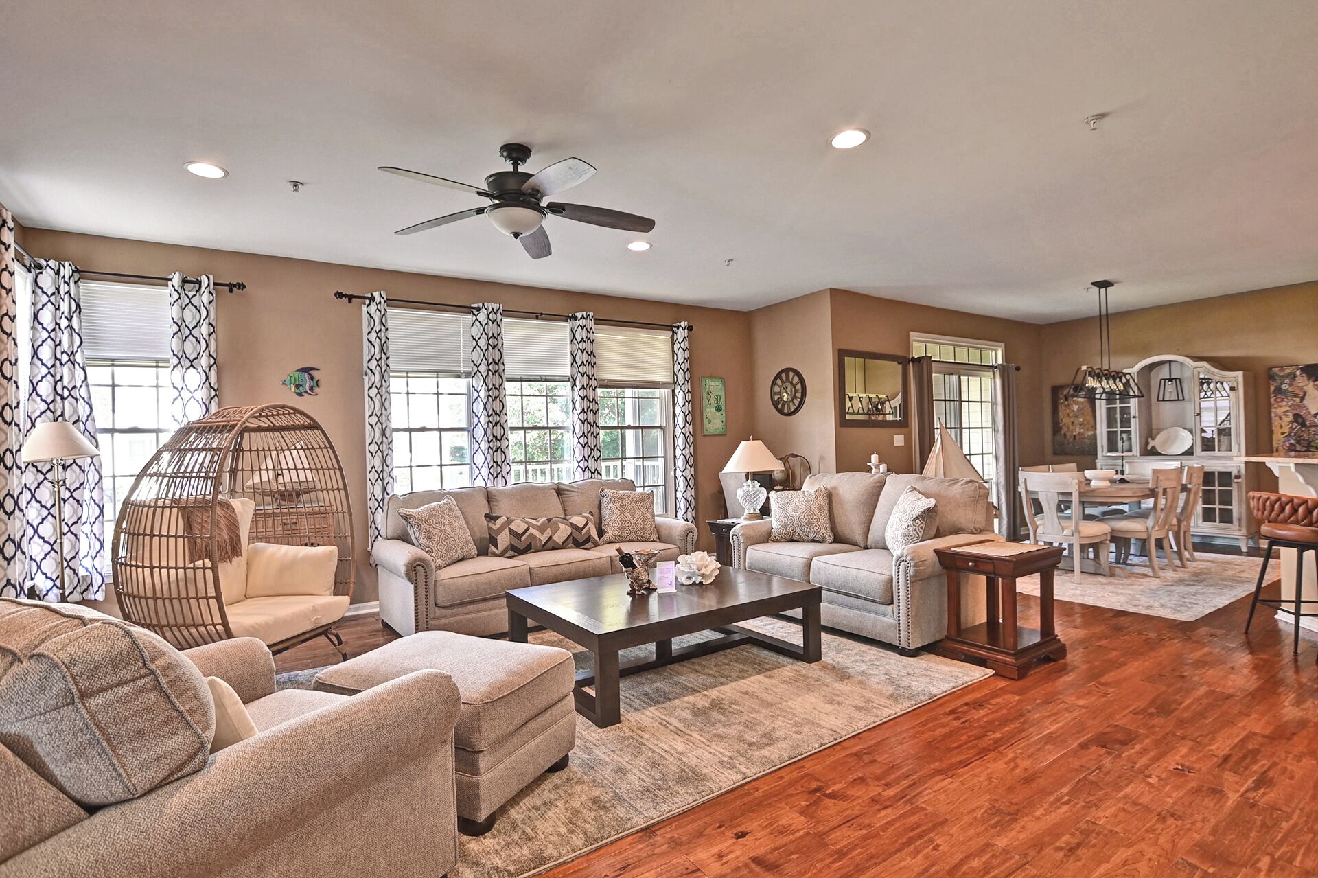 Great 3 Bd Ground Floor Condo In Bear Trap Dunes! Sleeps 6, Shuttle To The Beach, Community Pool, Great Amenities And More! Discounts For 3 Night, 5 Night, And 7 Night Stays For August And September! - 貝瑟尼灘