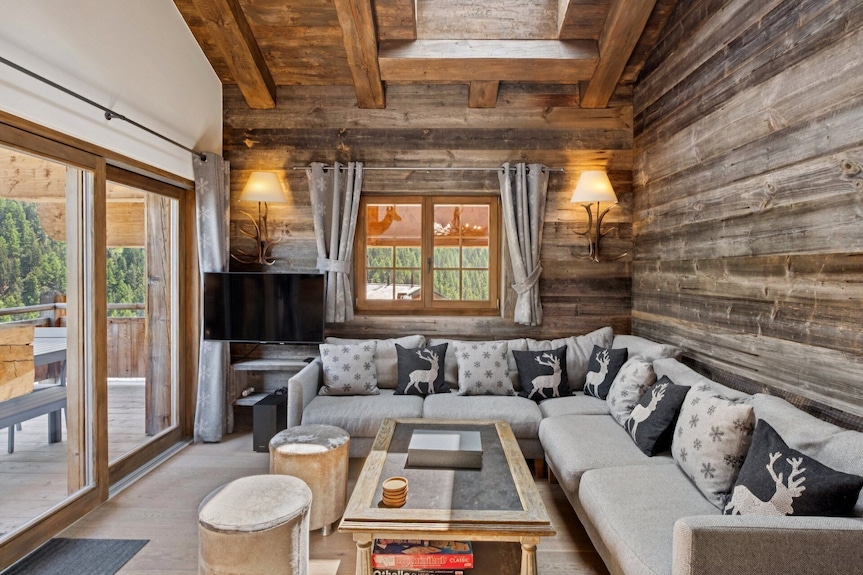 Sublime 4 Bedroom Apartment With Sauna Grimentz - By Mrs Miggins - Zinal