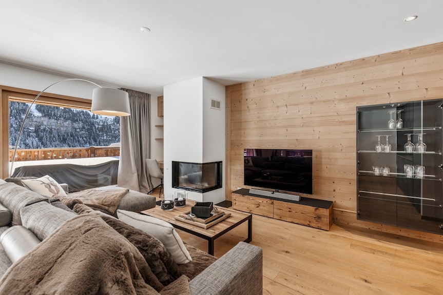 Magnificent Apartment With Jacuzzi In The Heart Of The Montagnier - By Mrs Miggins - Monthey