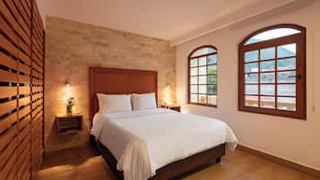 Quarto Duplo, varanda, vista para o parque | 1 quarto, roupa de alta qualidade, cortinas/cortinados opacos