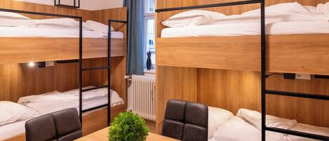 Wi-Fi de cortesia, roupa de cama