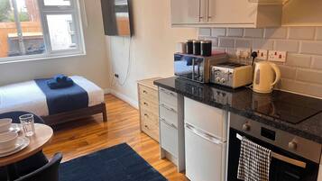 Quarto casal conforto | Cozinha privada | Micro-ondas