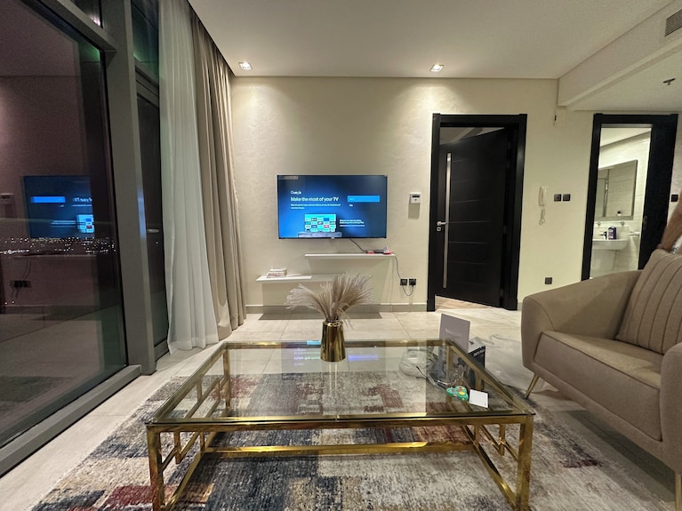 Elite Stay, 35th Floor Touching The Sky With Sea And City Views - Bahrain