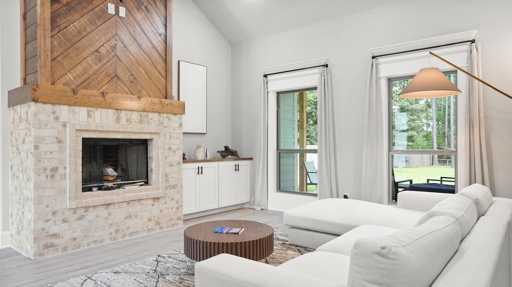 Beautiful 3-bedroom, 2 Bath New Build Home On Lake Palestine With Wifi, Ac - Chandler, TX