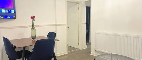 Apartamento | Restaurantes