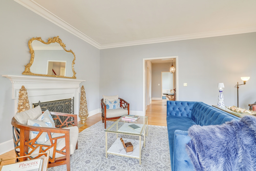 Charming Home: 3 Blocks To Winona State University - Winona, MN