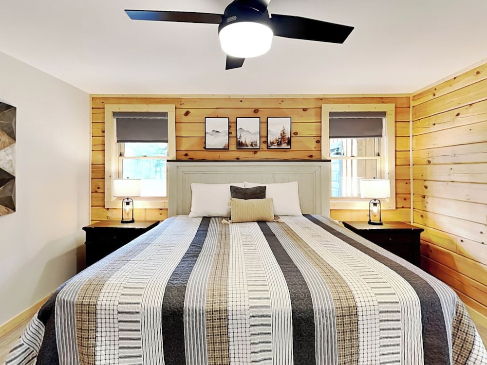 Outdoor Fireplace, Game Room, Hot Tub - McHenry | Vrbo