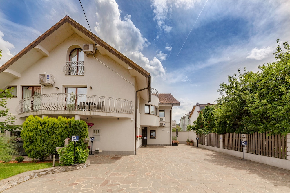 Vila Art - Ljubljana