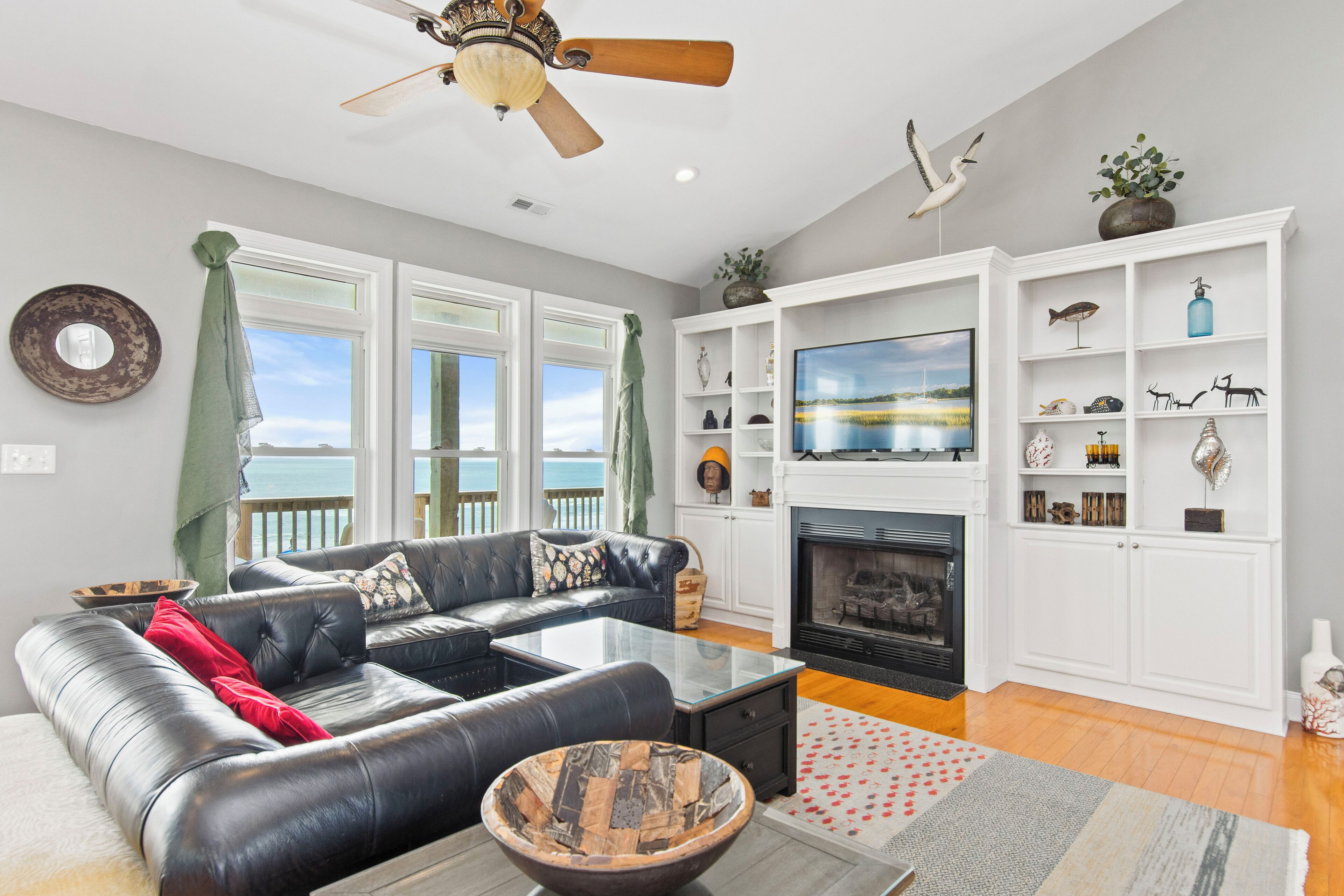 Oceanfront 8 Bedroom/6.5 Bath Home: Elevator, Gourmet Kitchen, Pool, Hot Tub, St - Emerald Isle, NC