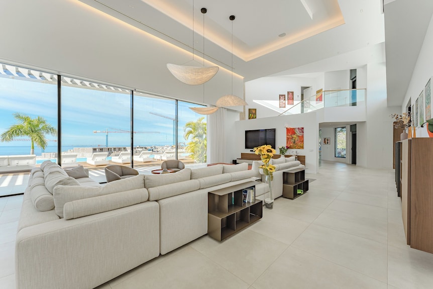 Incredible Luxury Villa For An Unfrogetable Vacation - Adeje