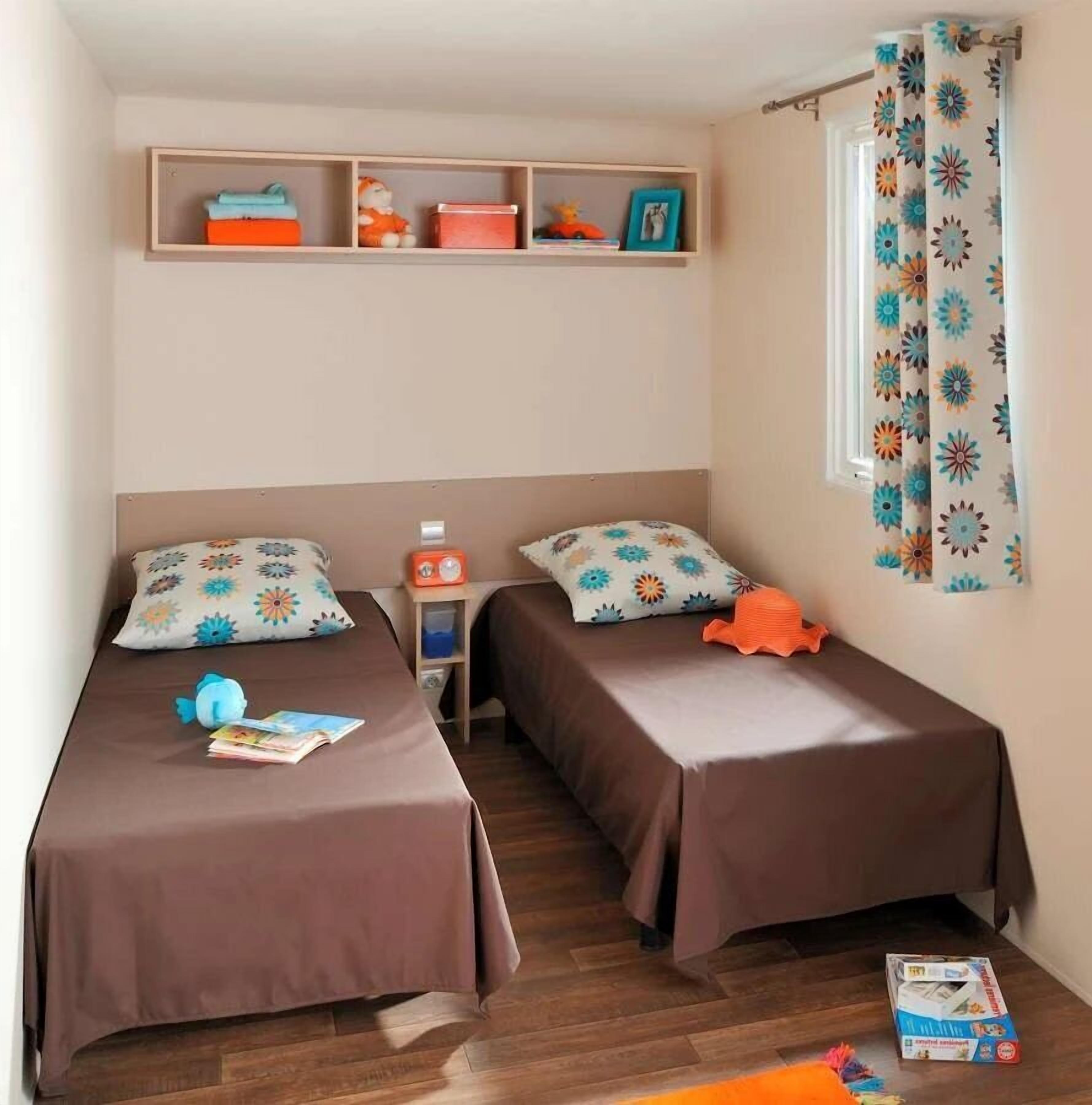 Camping 3 éToiles - Piscine  - Eehdbe - Sigean