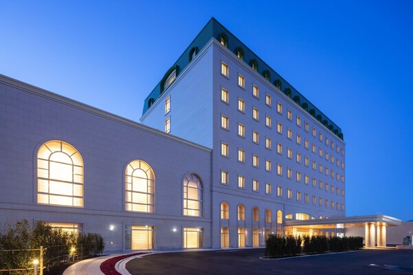 Grand Empire Hotel - Kasuga