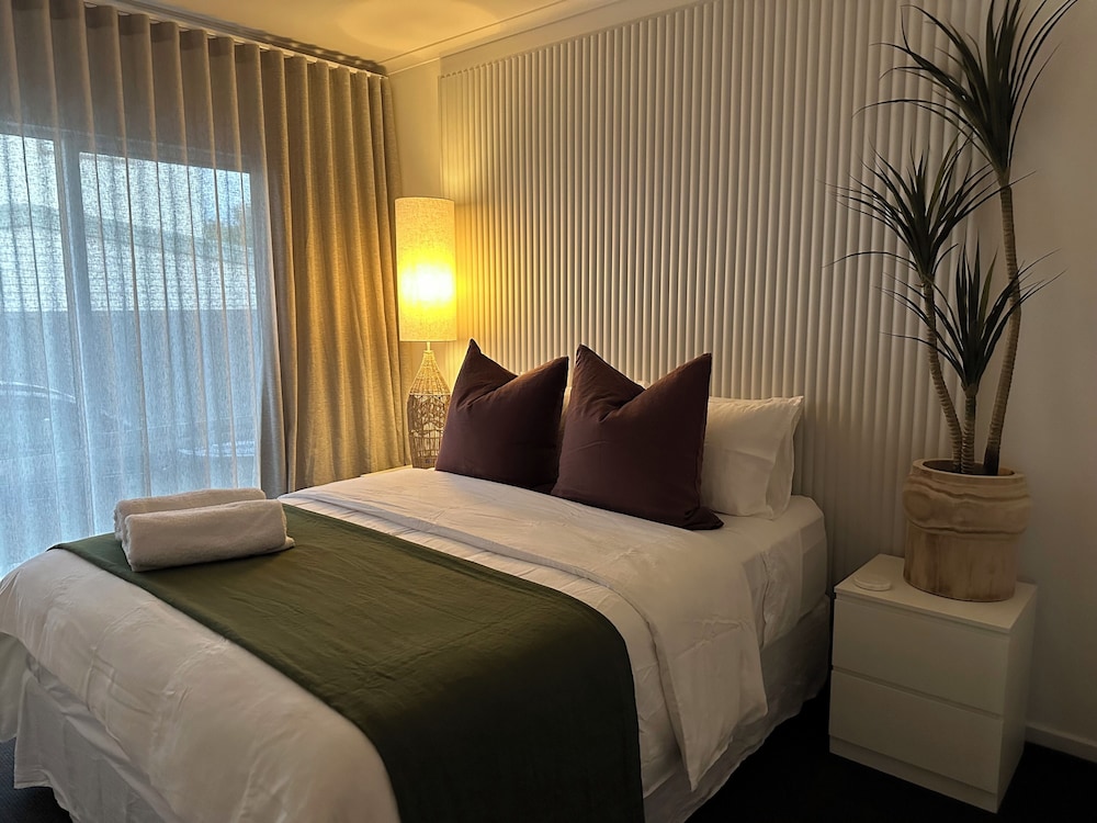 Elysian Guest House, Apollo Bay - Apollo Bay