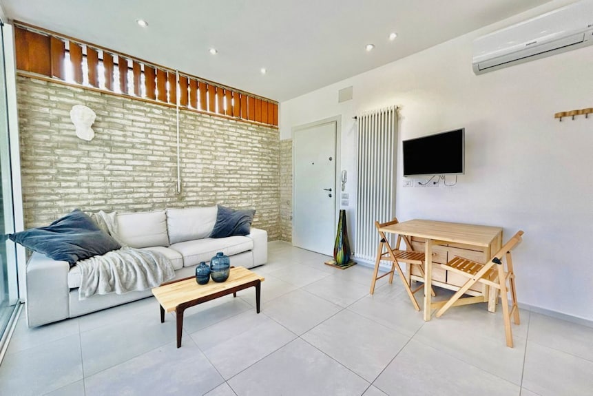 Filzi Flexrent - Abyssinia Real Estate - Cattolica