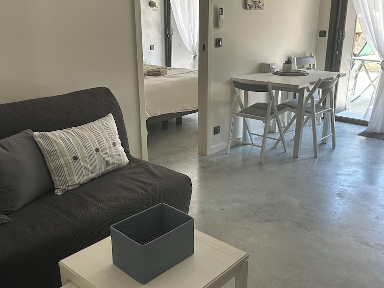 Two Gîtes With Swimming Pool Les Rochers De Plaisians - Mont Ventoux