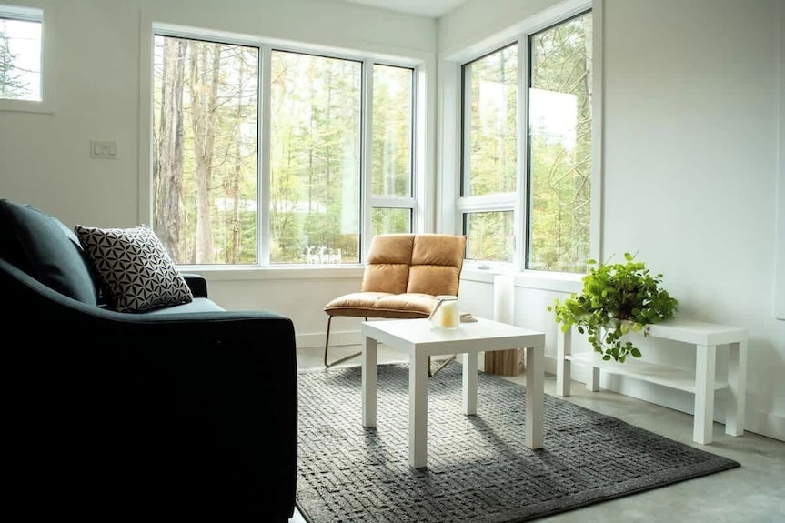 Ecology Between Forest And River | L'hermine Charme - Quebec