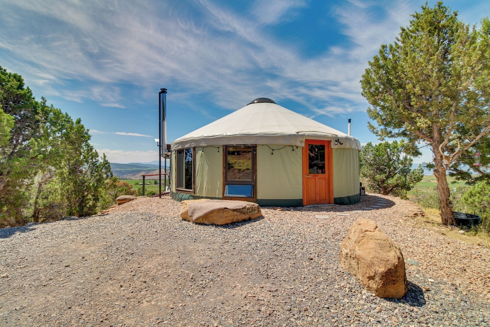 Mountainside Yurt W/ Views < 3 Mi To Black Canyon! - Montrose, CO