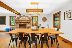 Casa, 4 quartos | Restaurantes