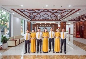 Roupa de alta qualidade, edredões de penas, secretária 