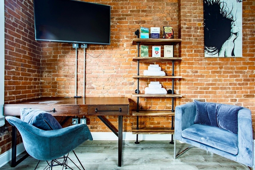 Bright Downtown Studio Near Yale & East Rock! - Connecticut