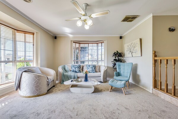 Stayau 4br Lakeside Retreat In Seabrook - Point Cook