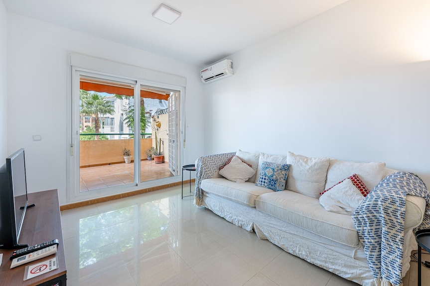 Beautiful 2 Bed Apartment Los Pacos - Fuengirola