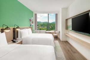 Quarto Superior, 2 camas de casal | Minibar, cofre no quarto, secretária 