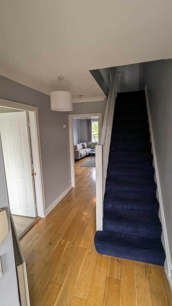 Large, Newly Updated 3bd Duplex, 20min To Airport - Dublin