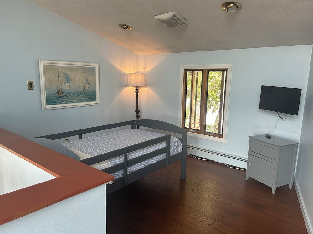 Amazing Waterfront Location With Incredible Views And Beach ! - Swansea, MA