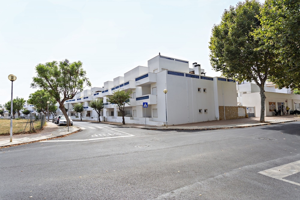 Lavender In Tavira With 2 Bedrooms And 2 Bathrooms - Santa Luzia
