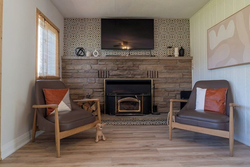 Private Pec Retreat W Games Room\n - Prince Edward