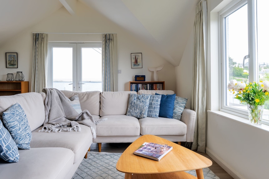 Bluefin - A House That Sleeps 6 Guests In 3 Bedrooms - Salcombe