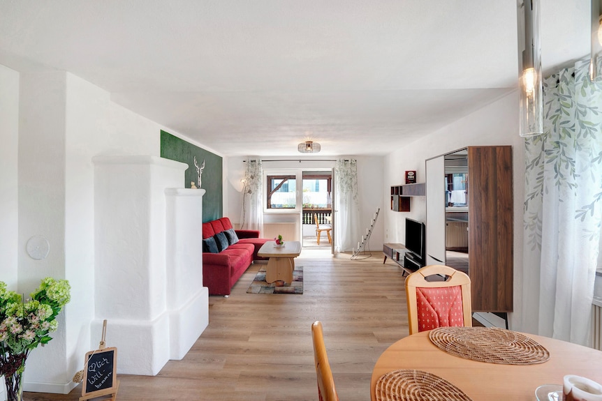 Holiday Apartment 'Zum Hirschen' With Private Terrace And Wi-fi - Munich